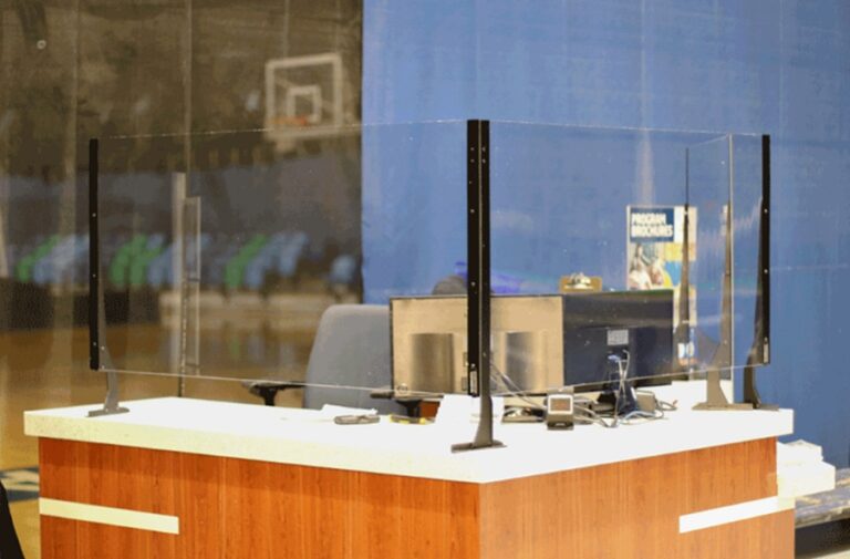 10 Benefits of Using Plexiglass Shield for Protection - News Blogged